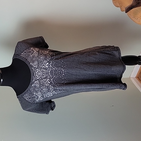 lululemon athletica | Tops | Lululemon Run Wild Reflective Tee Shirt ...